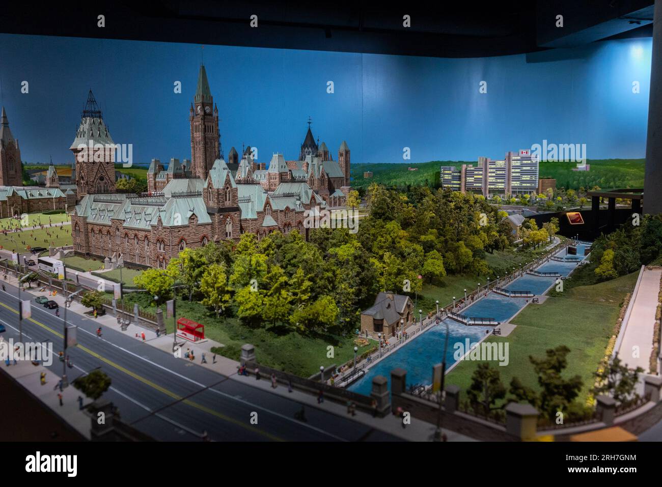 Small landmark hi-res stock photography and images - Alamy