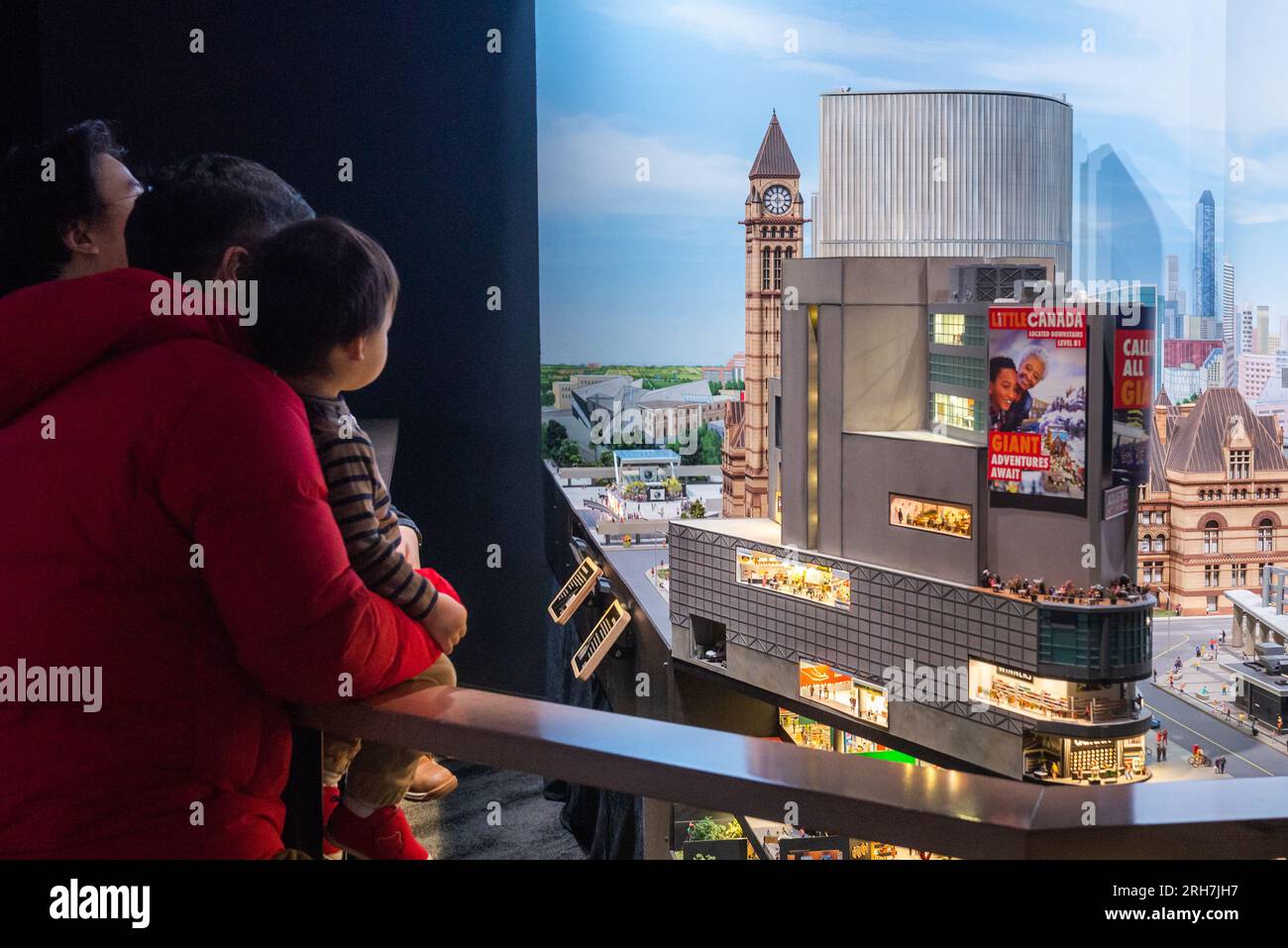 Miniatures with architecture hi-res stock photography and images - Alamy