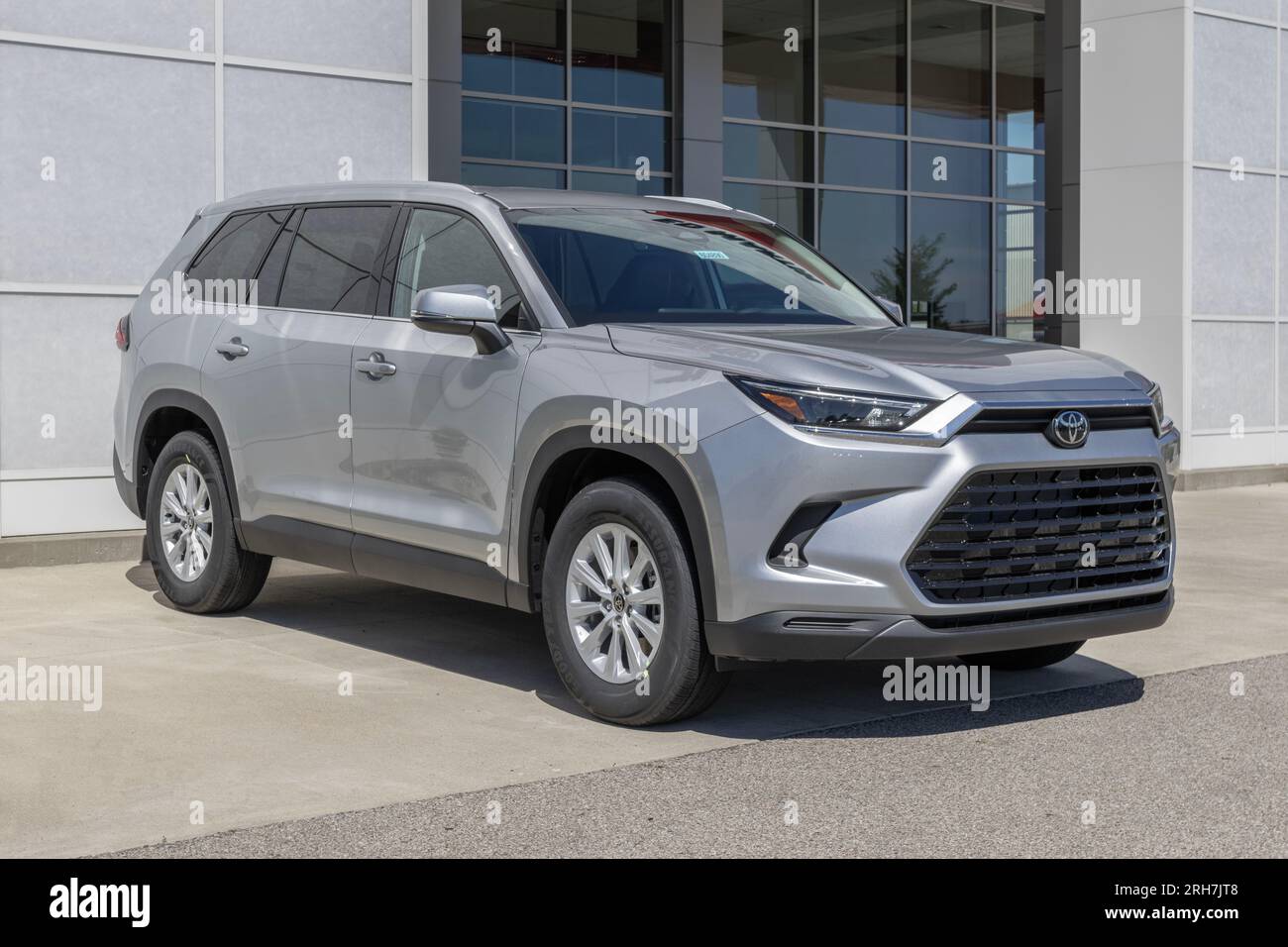 Noblesville - August 13, 2023: Toyota Grand Highlander display at a ...