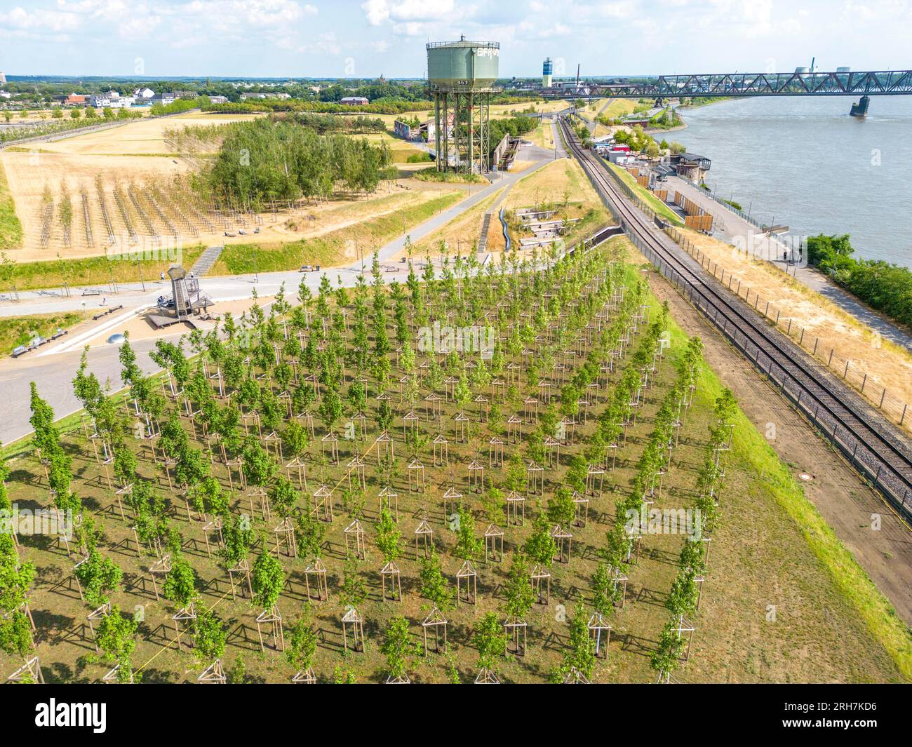 Rheinpark metropole hi-res stock photography and images - Alamy