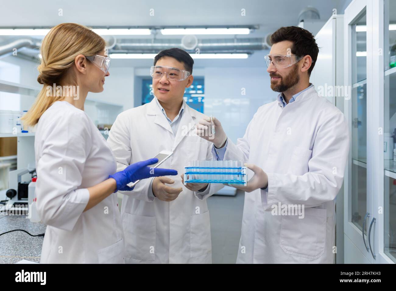 Woman standing looking dna hi-res stock photography and images - Alamy