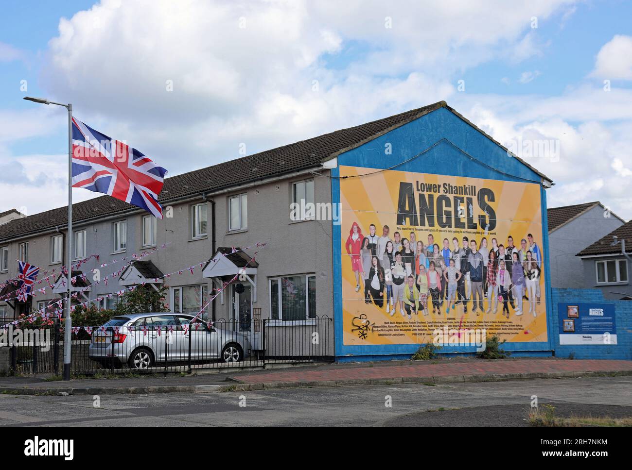 Public art at the Lower Shankill in West Belfast Stock Photo - Alamy