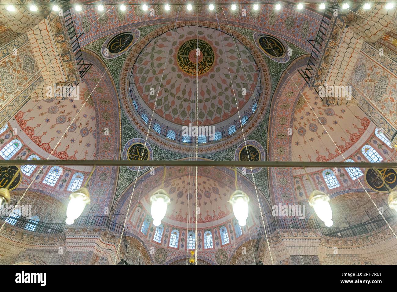 Mosque dome prayer 2023 hi-res stock photography and images - Alamy