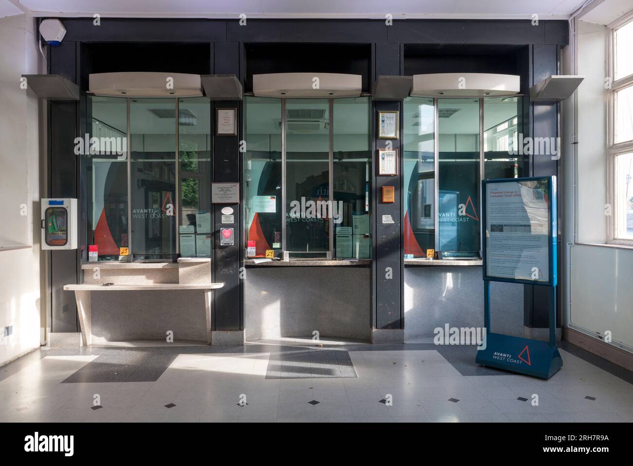 Lancaster railway station ticket office with all the windows closed ...