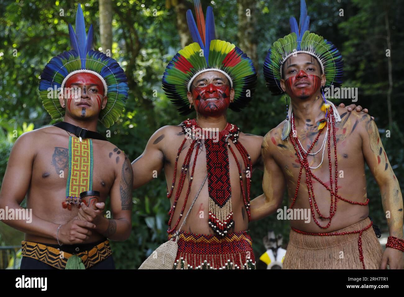 Brazilian indigenous men of Pataxó ethnic group celebrate International ...