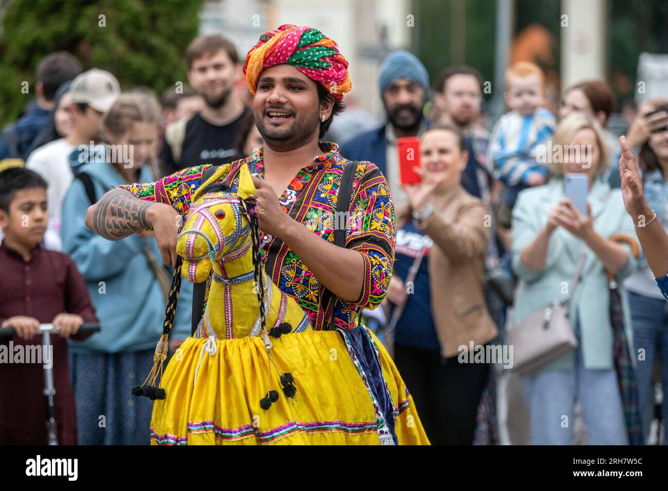 Man and horse india hi-res stock photography and images - Alamy