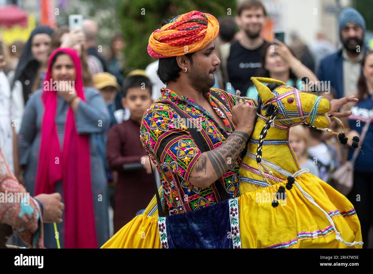 Man and horse india hi-res stock photography and images - Alamy