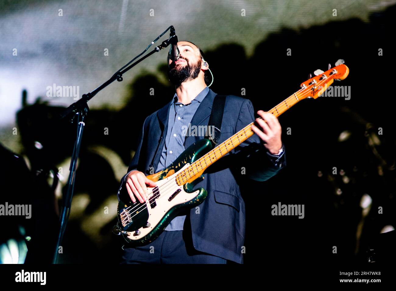 Ross macdonald the 1975 2023 hi-res stock photography and images - Alamy