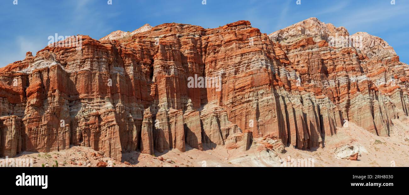 Red Cliffs at Red Rock Canyon State Park in Kern County, California ...