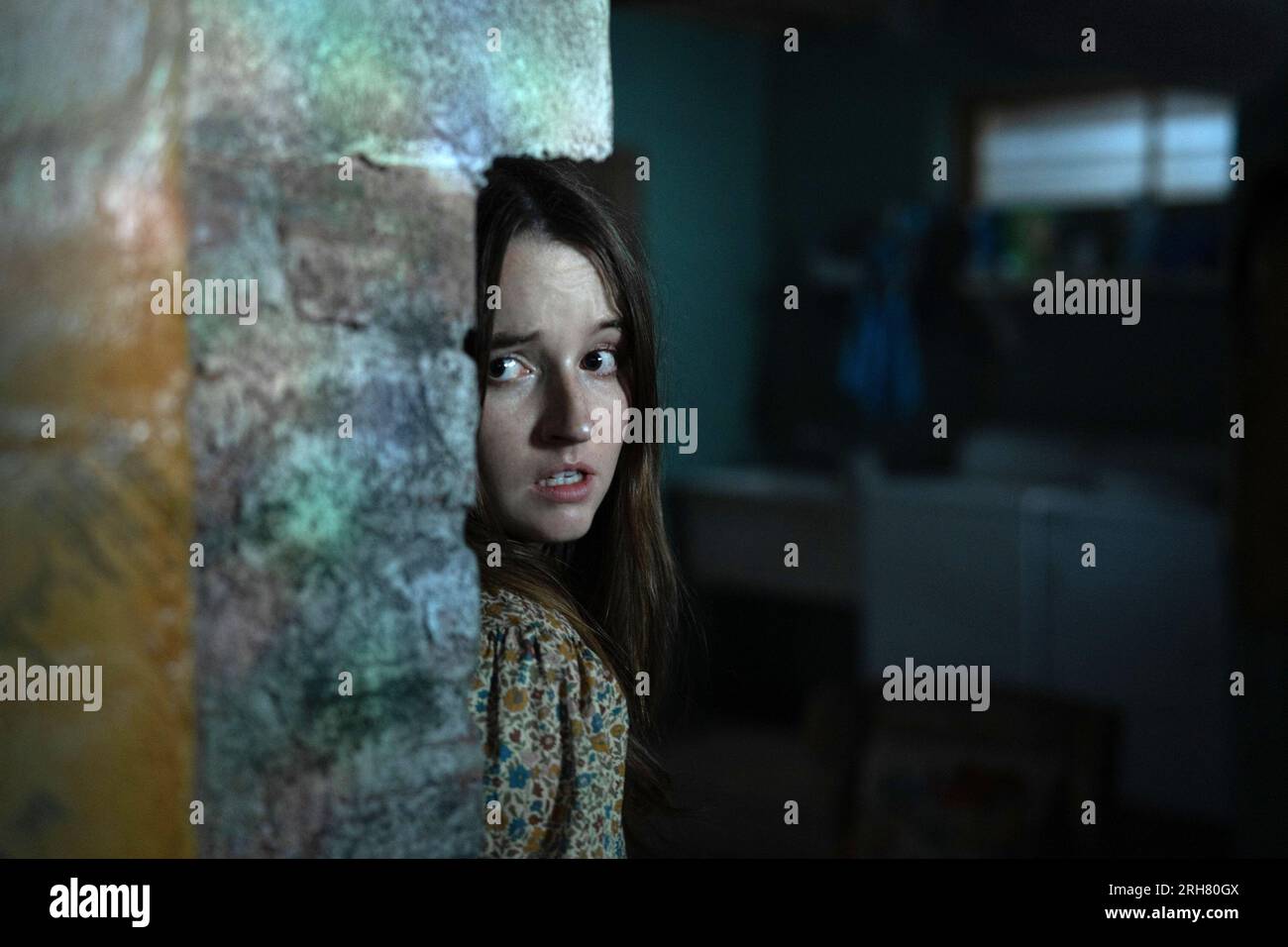 NO ONE WILL SAVE YOU, Kaitlyn Dever, 2023. ph: Sam Lothridge / © Hulu ...