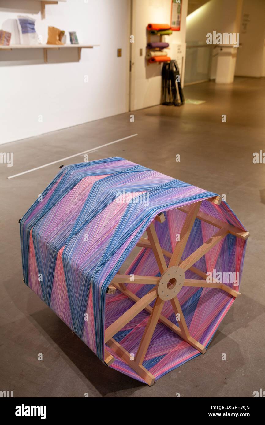 Wound frame no 3 hi-res stock photography and images - Alamy