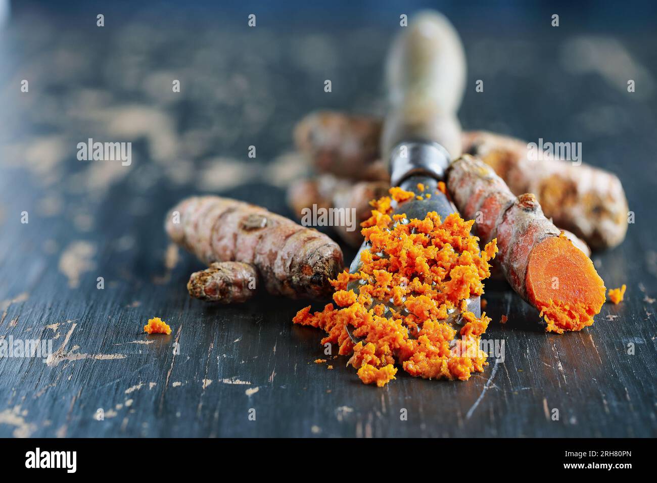 Fresh curcuma root hi-res stock photography and images - Alamy