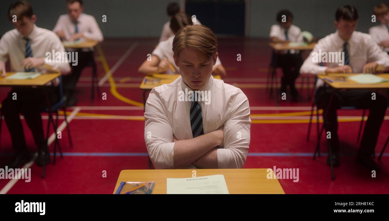 HEARTSTOPPER, Kit Connor, 'Family,' (Season 2, Episode 202, aired Aug 3 ...