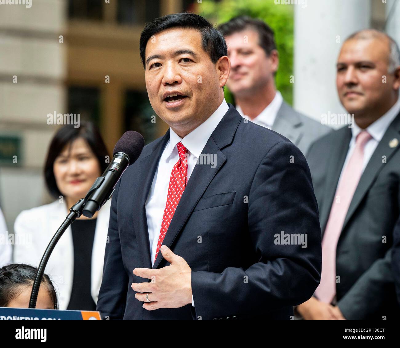 Kevin d kim hi-res stock photography and images - Alamy