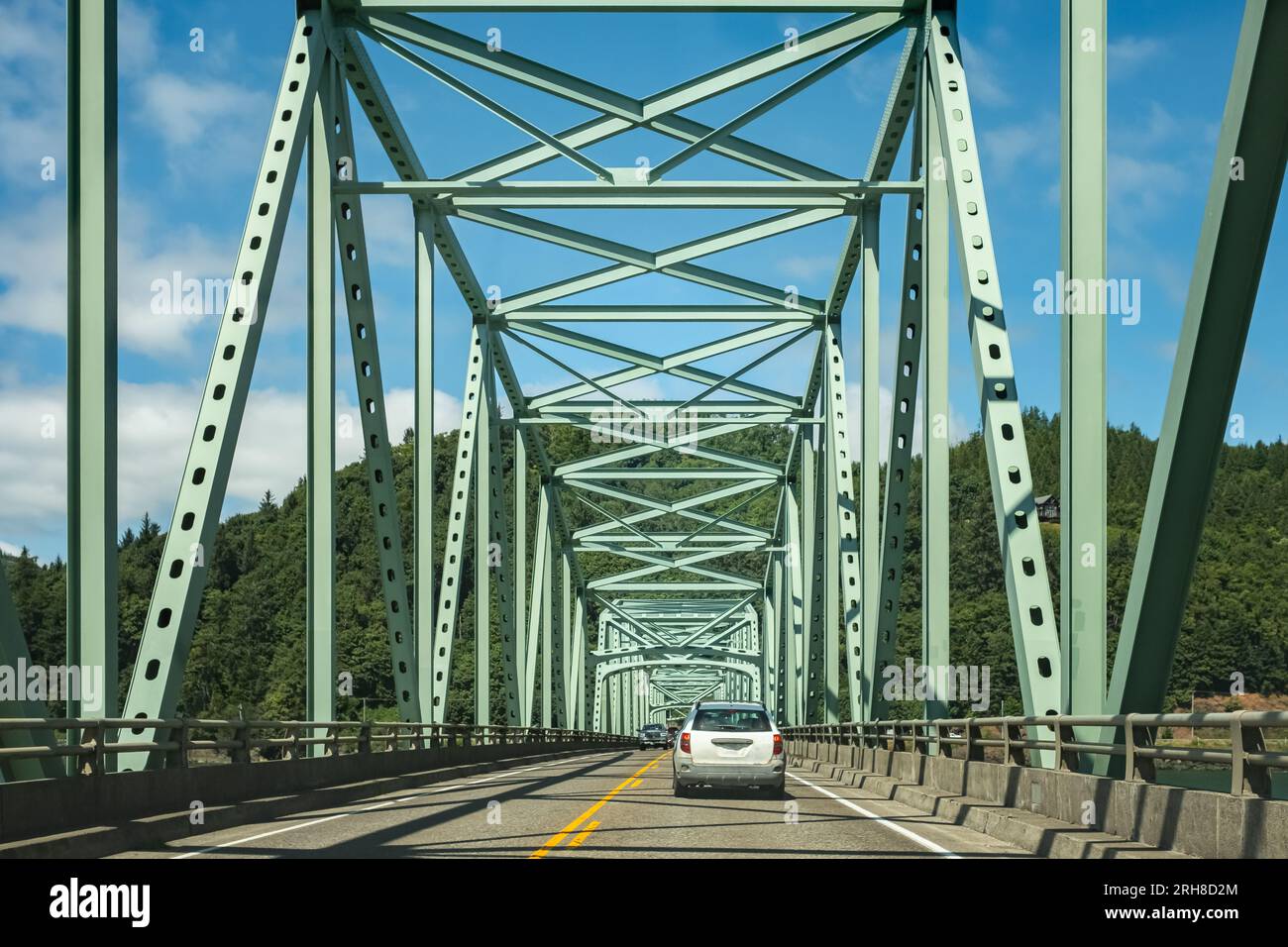 Arched truss drawbridge over the Columbia River mouth with arch ...