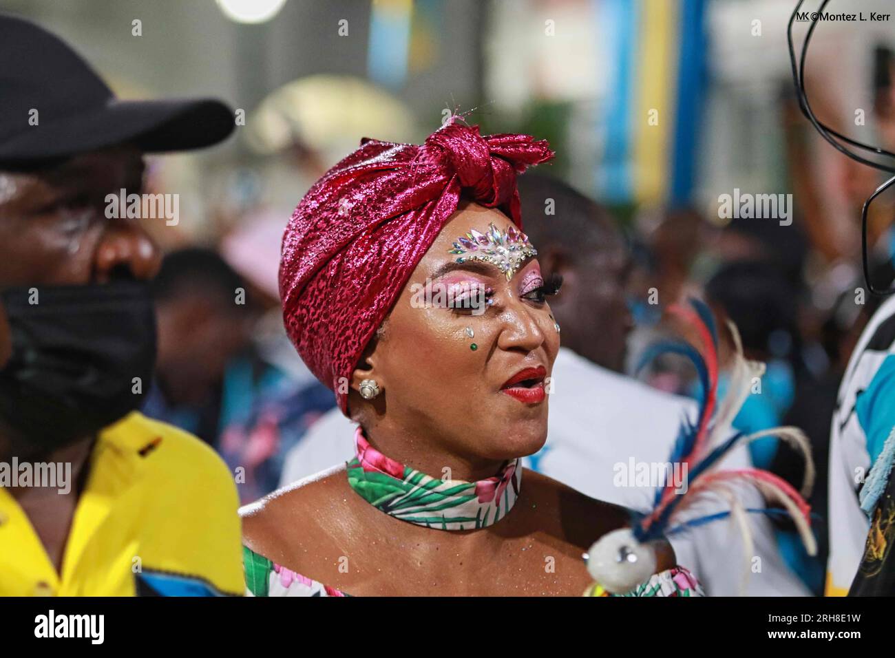 People of African descent, and black people dancing in the street in ...