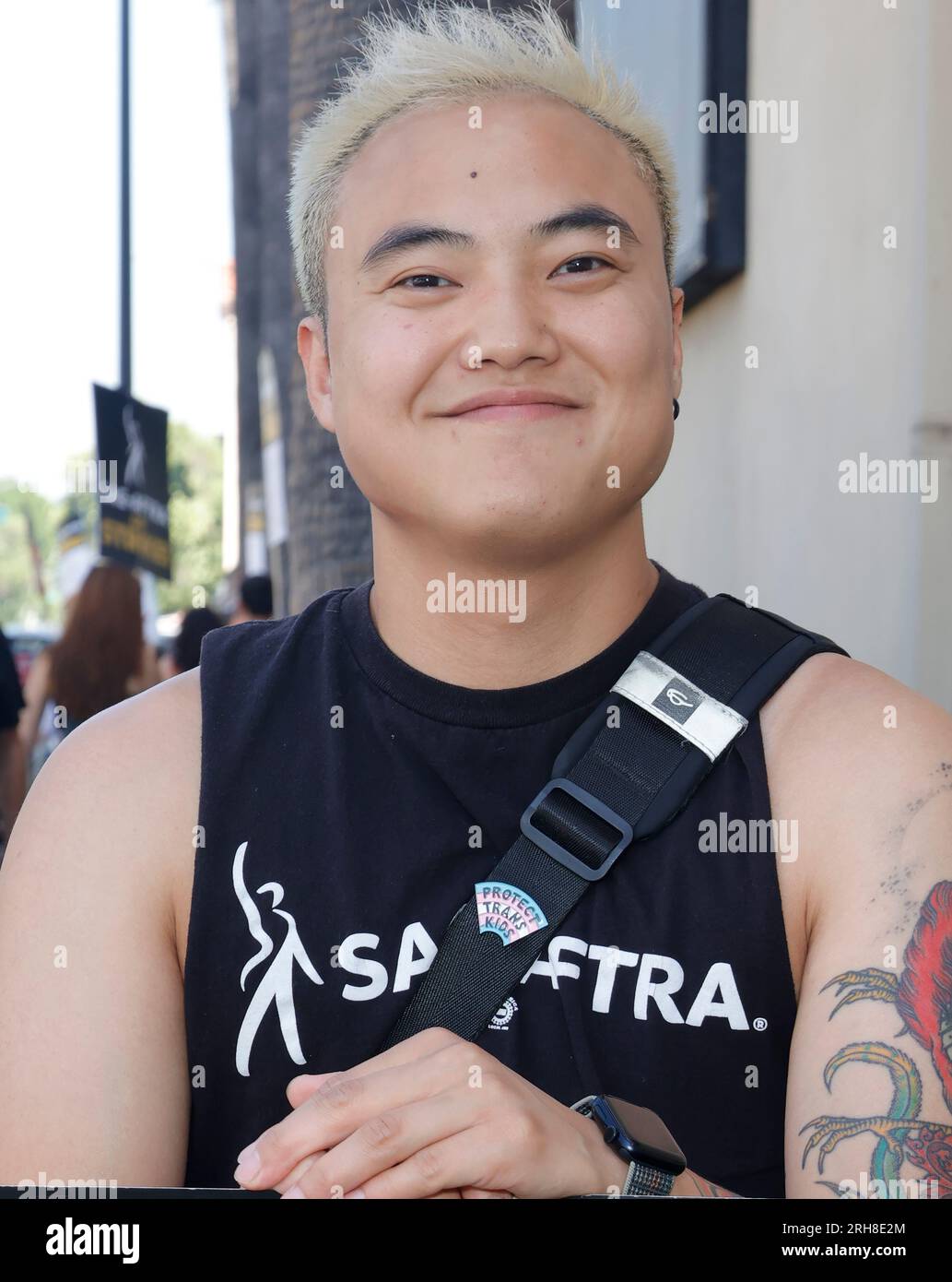 Burbank, California, USA. 14th Aug, 2023. Leo Sheng. SAG AFTRA-WGA ...