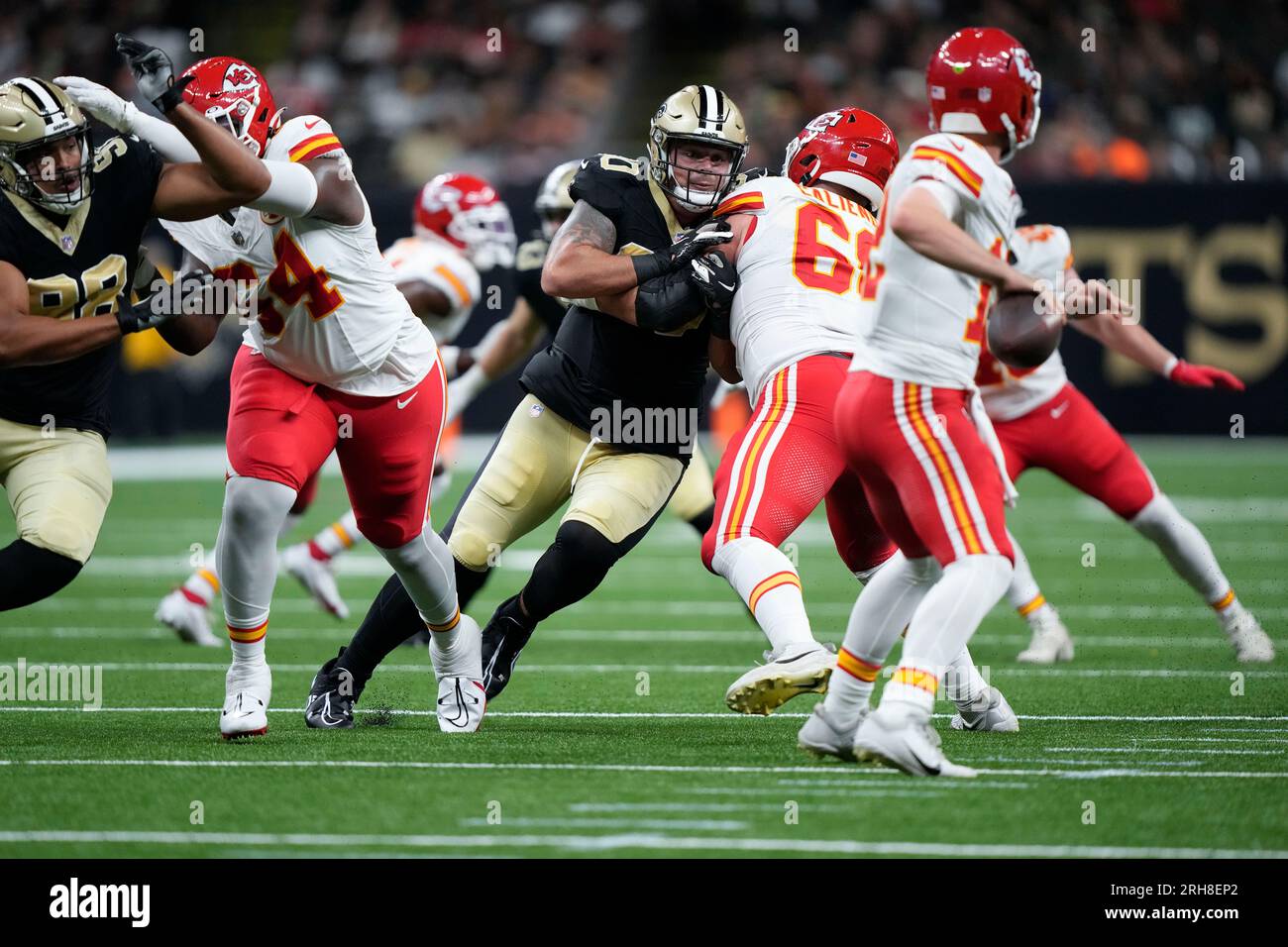 New Orleans Saints defensive tackle Bryan Bresee (90) rushes against ...