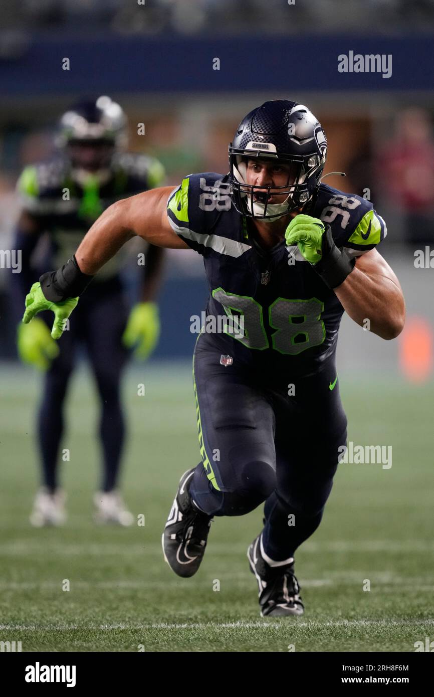 Seattle Seahawks linebacker Levi Bell (98) runs down the field during ...