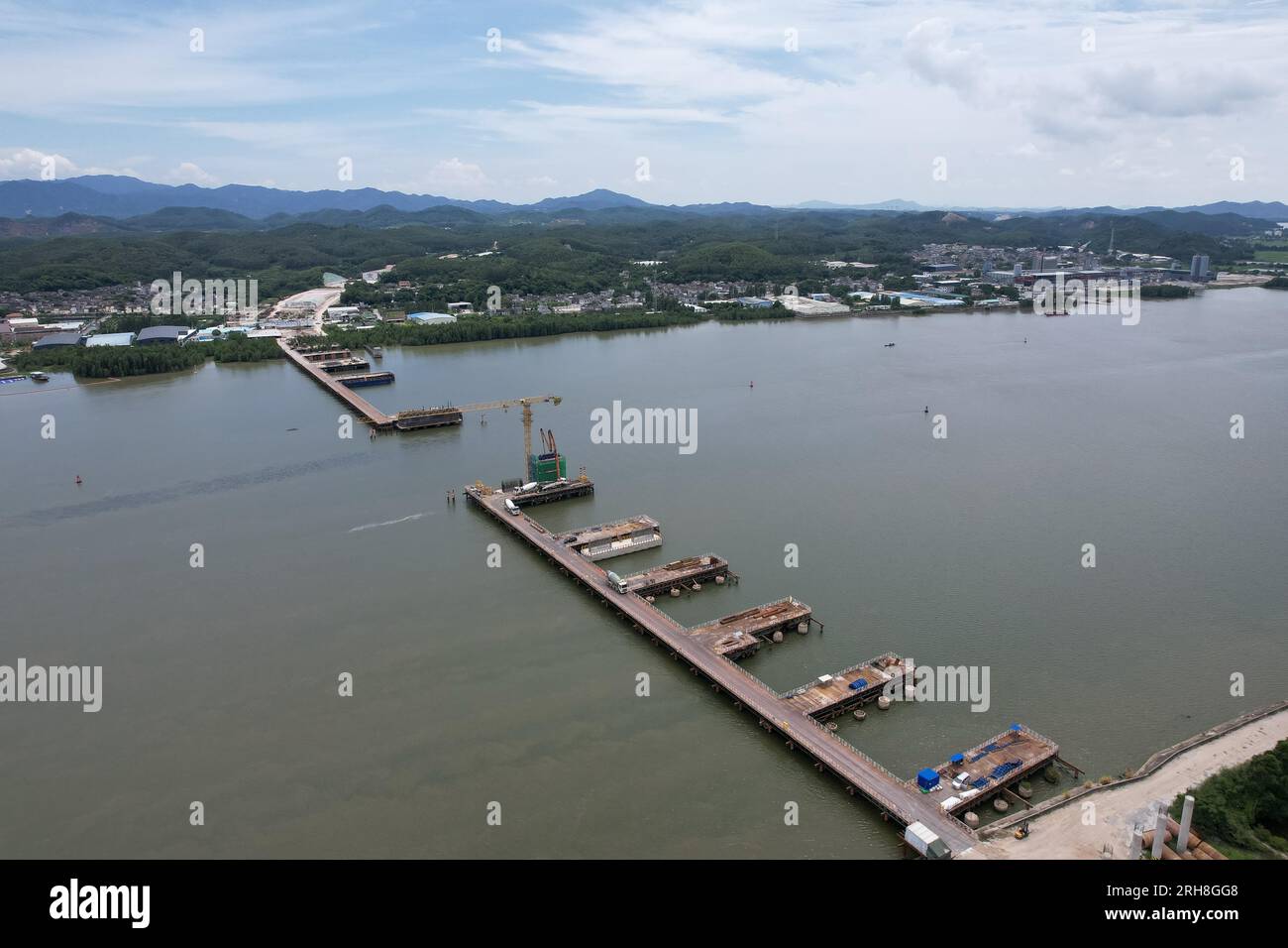 **CHINESE MAINLAND, HONG KONG, MACAU AND TAIWAN OUT** Aerial photo ...