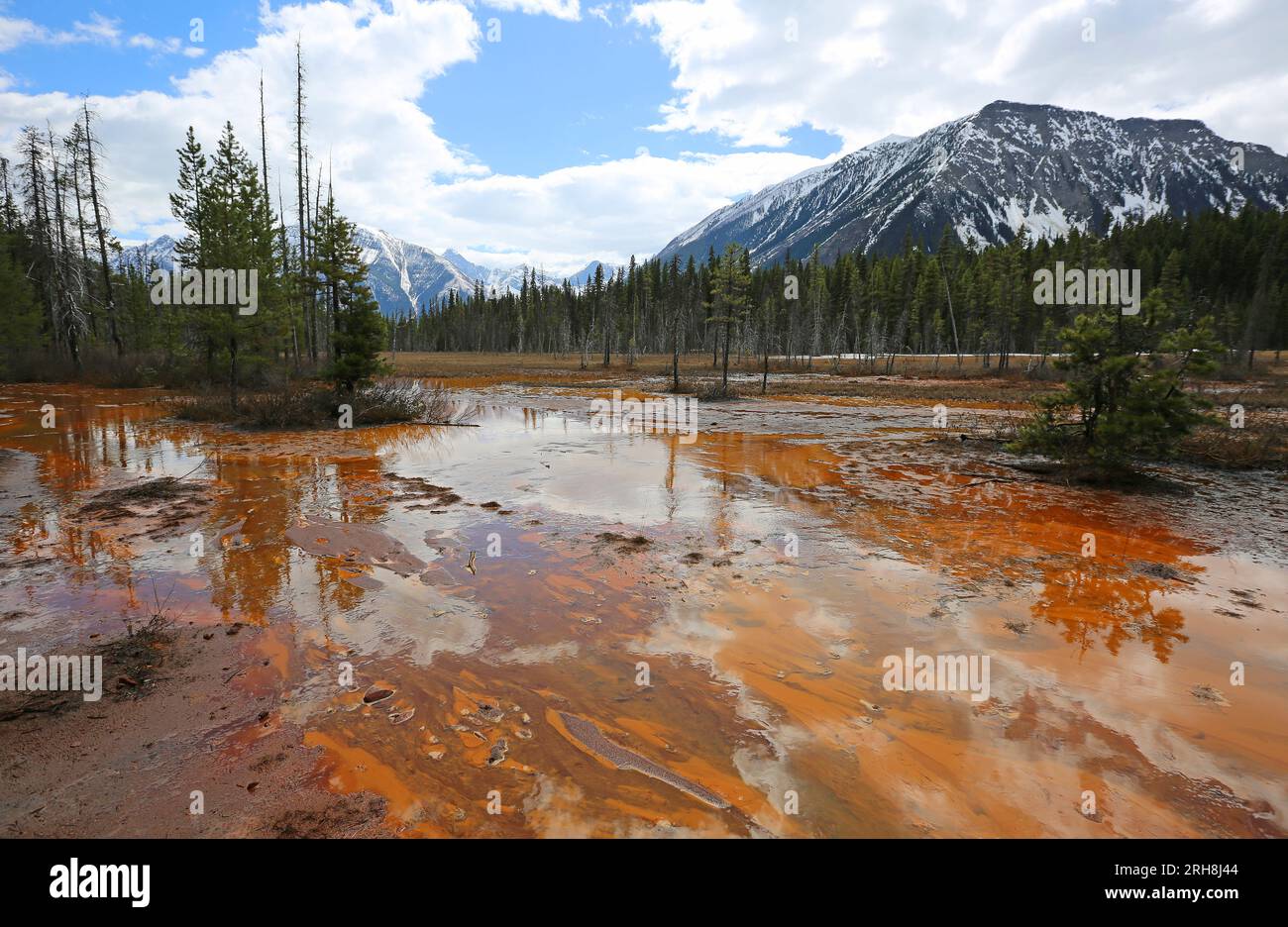Ochre clouds hi-res stock photography and images - Alamy