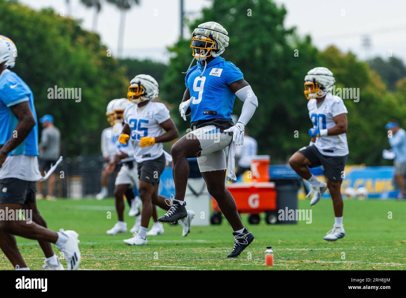 Los Angeles Chargers linebacker Kenneth Murray Jr. (9) during training ...