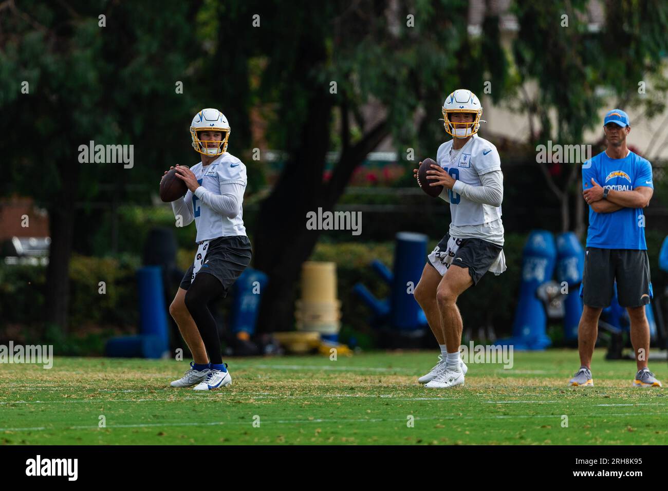 Los Angeles Chargers quarterback Easton Stick (2) and quarterback ...