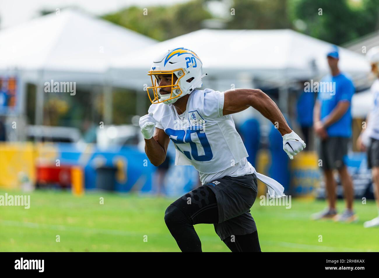 Los Angeles Chargers wide receiver Darrius Shepherd (20) runs during ...