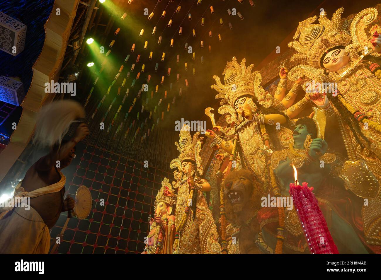 Howrah, West Bengal, India - 3rd October, 2022 : Hindu Priest ...