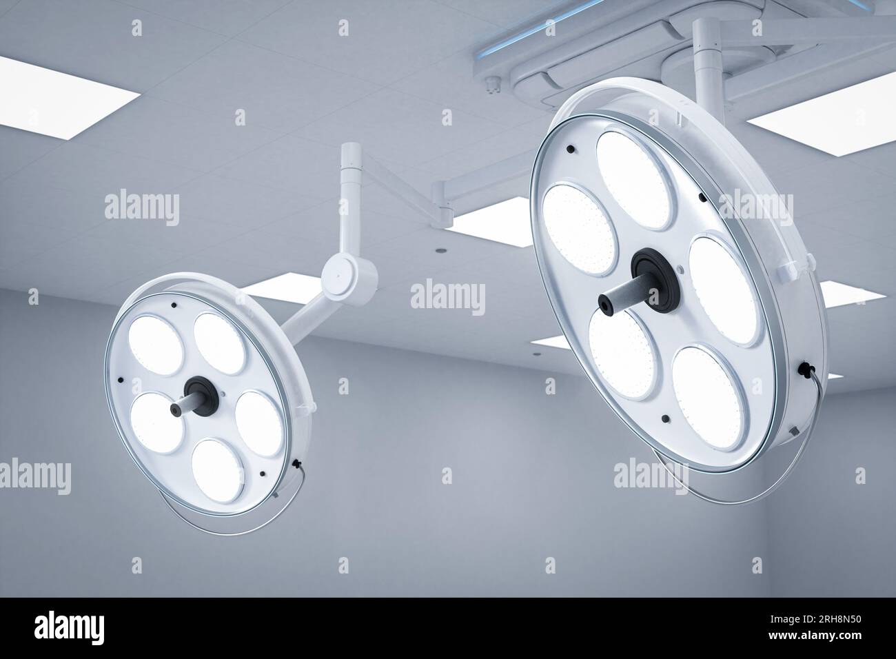 Lights hospital bright ceiling hi-res stock photography and images - Alamy