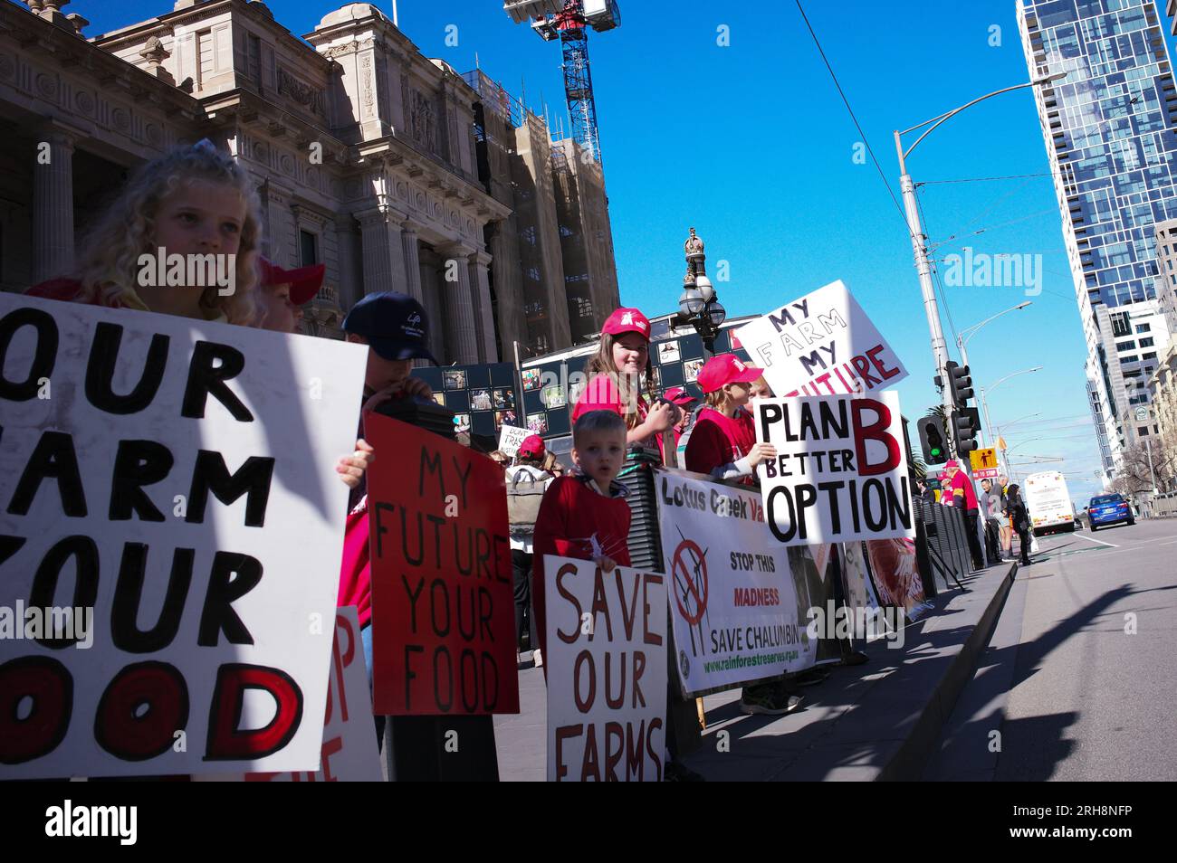 Aemo hi-res stock photography and images - Alamy