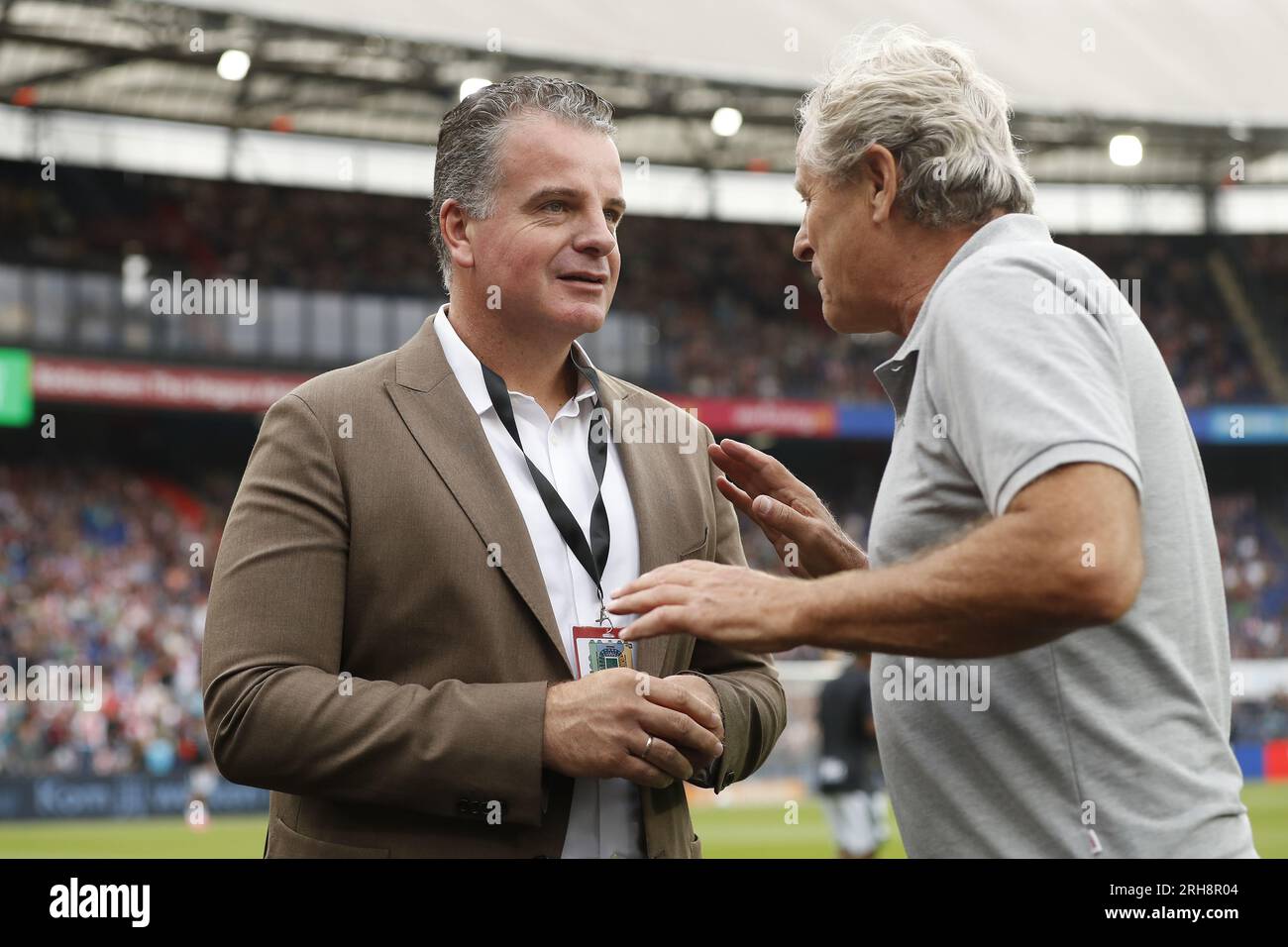 ROTTERDAM - (lr) Feyenoord general manager Dennis te Kloese, Stadium ...