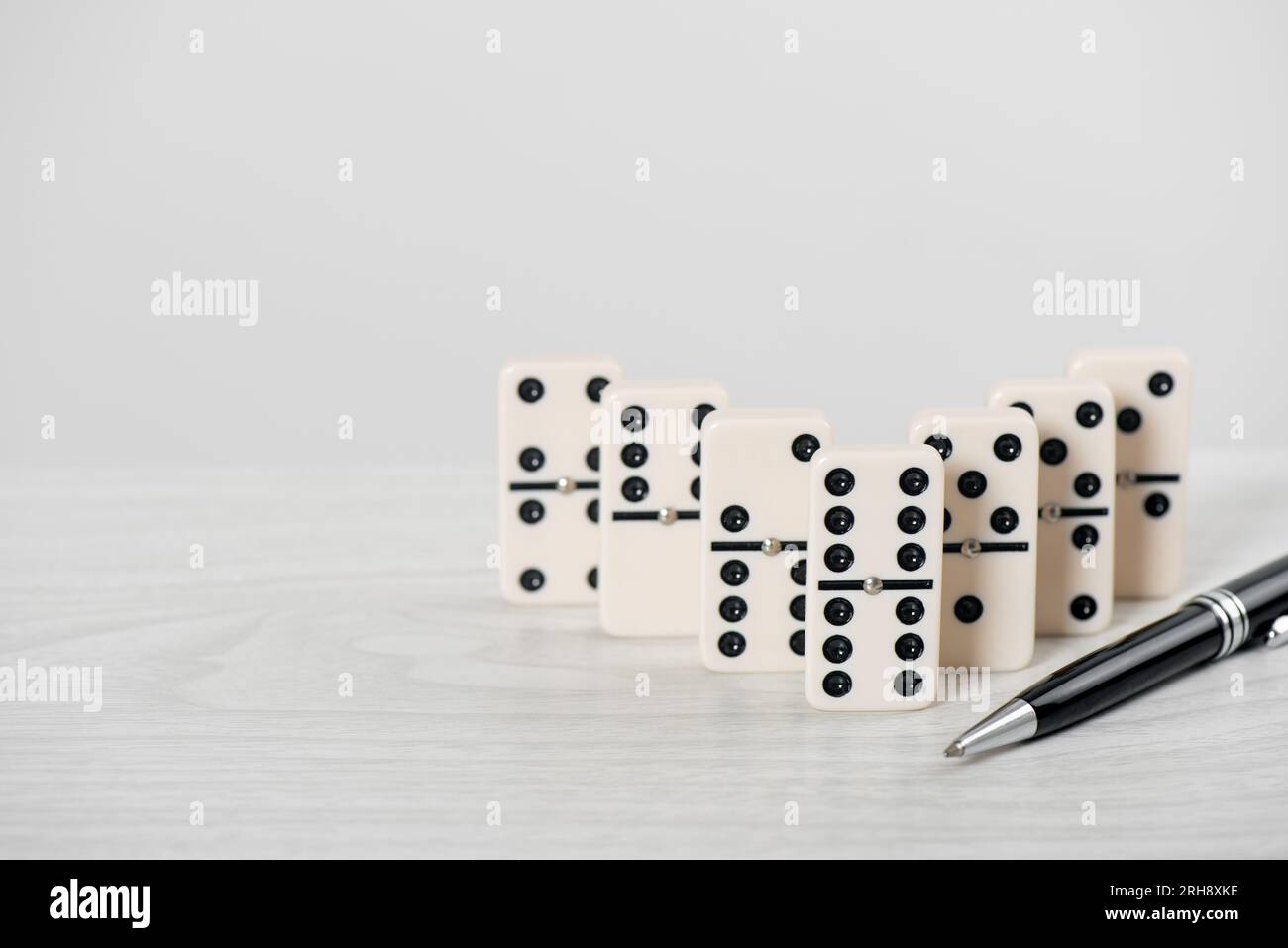 Domino effect pen hi-res stock photography and images - Alamy