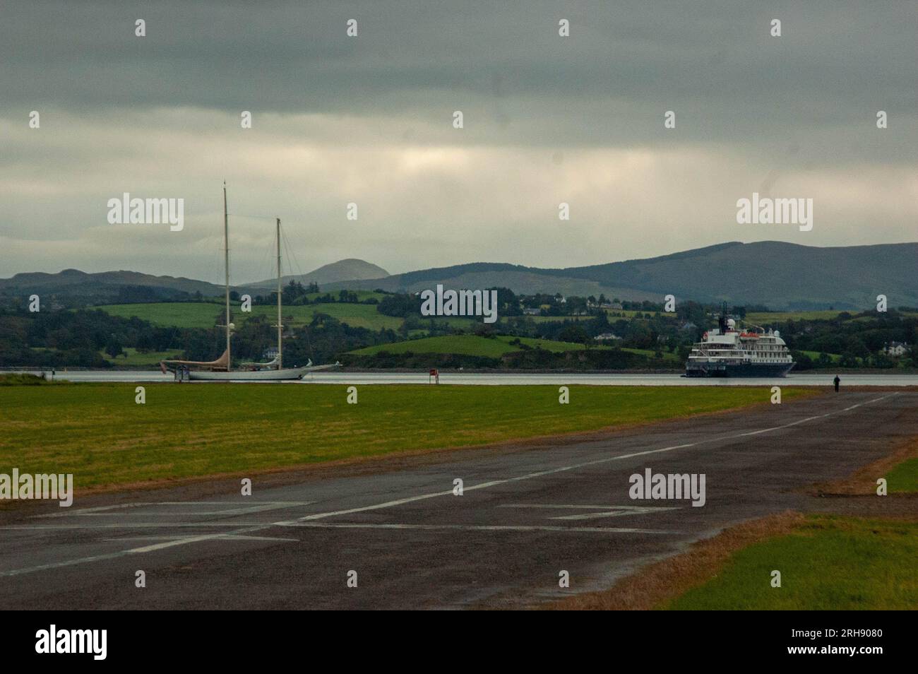 Bantry Bay, Cork, Ireland. Monday Aug 7, 2023, Bantry West Cork Ireland ...