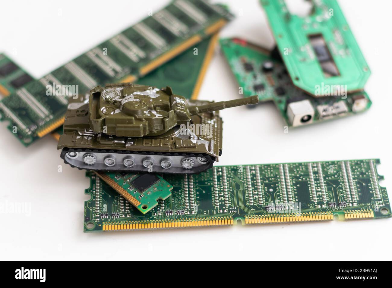 Concept: a new war is going on in the field of computer technology ...