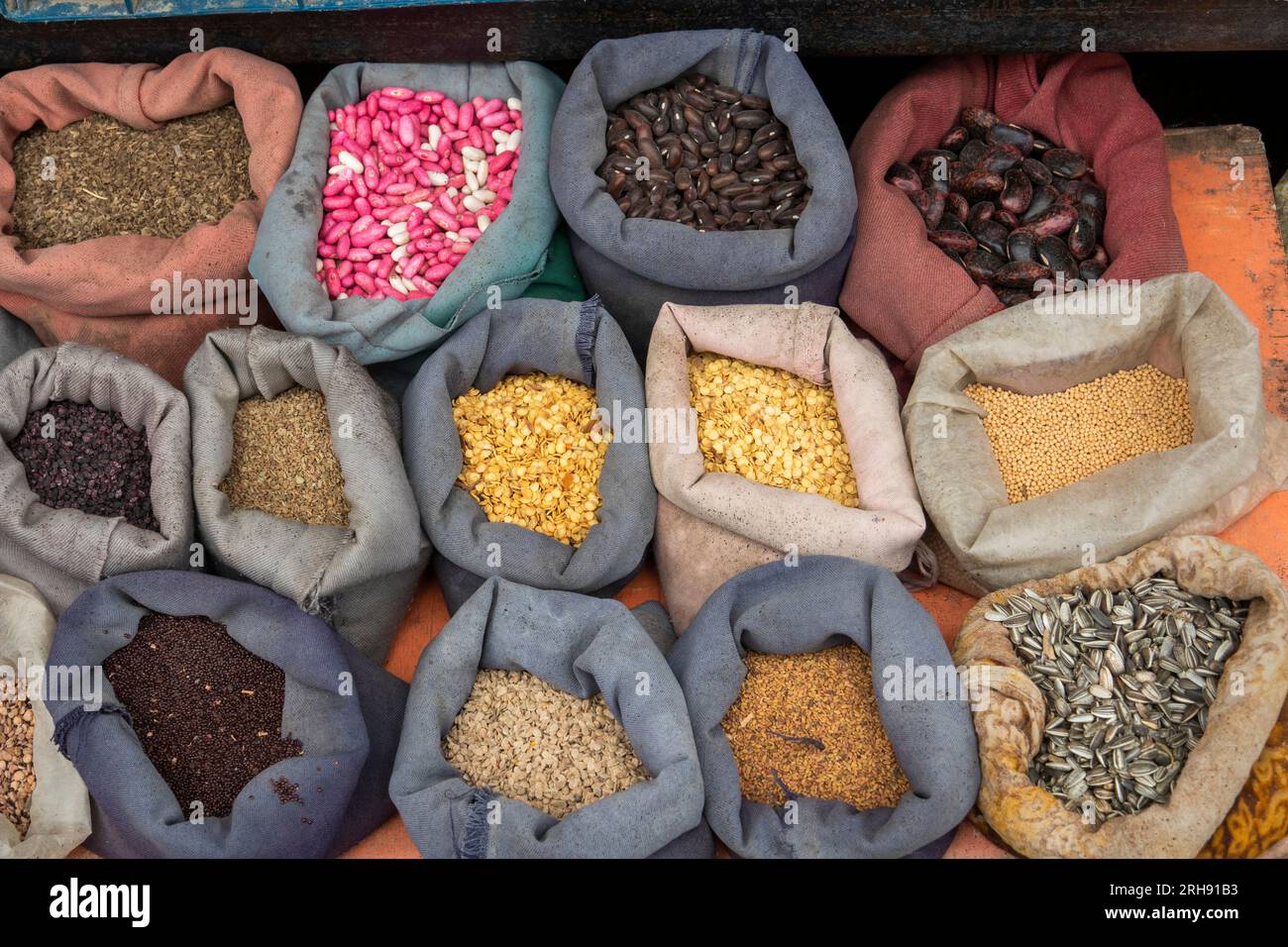 Food sacks hi-res stock photography and images - Alamy
