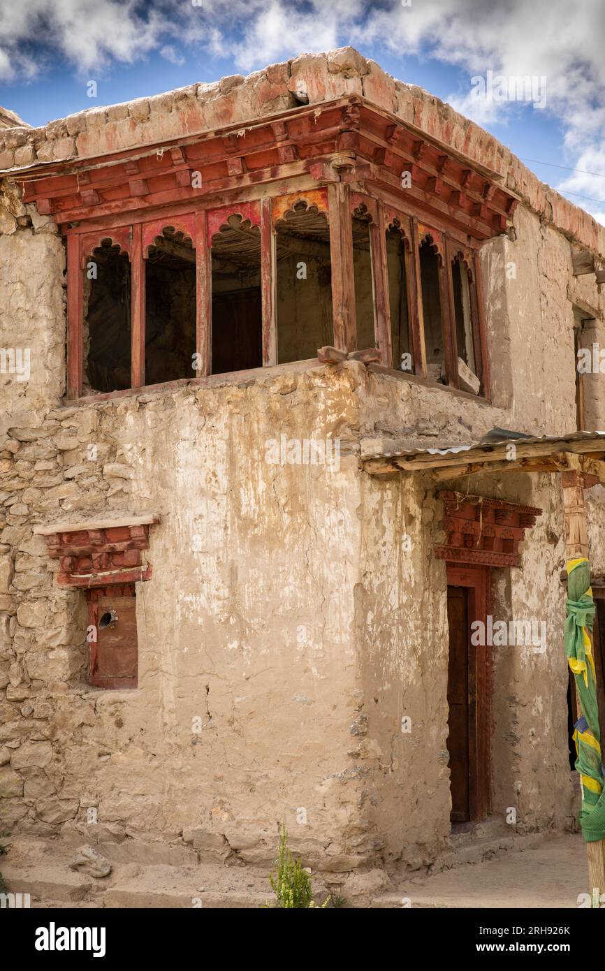 N11420 India, Ladakh, Zanskar, Padum Khar, Old Town, old house ...