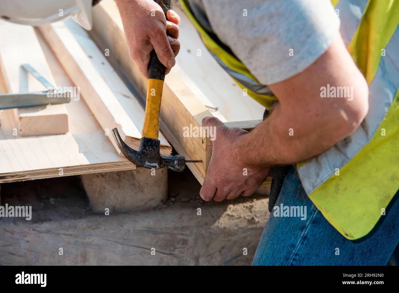 Bespoke house builder hi-res stock photography and images - Alamy