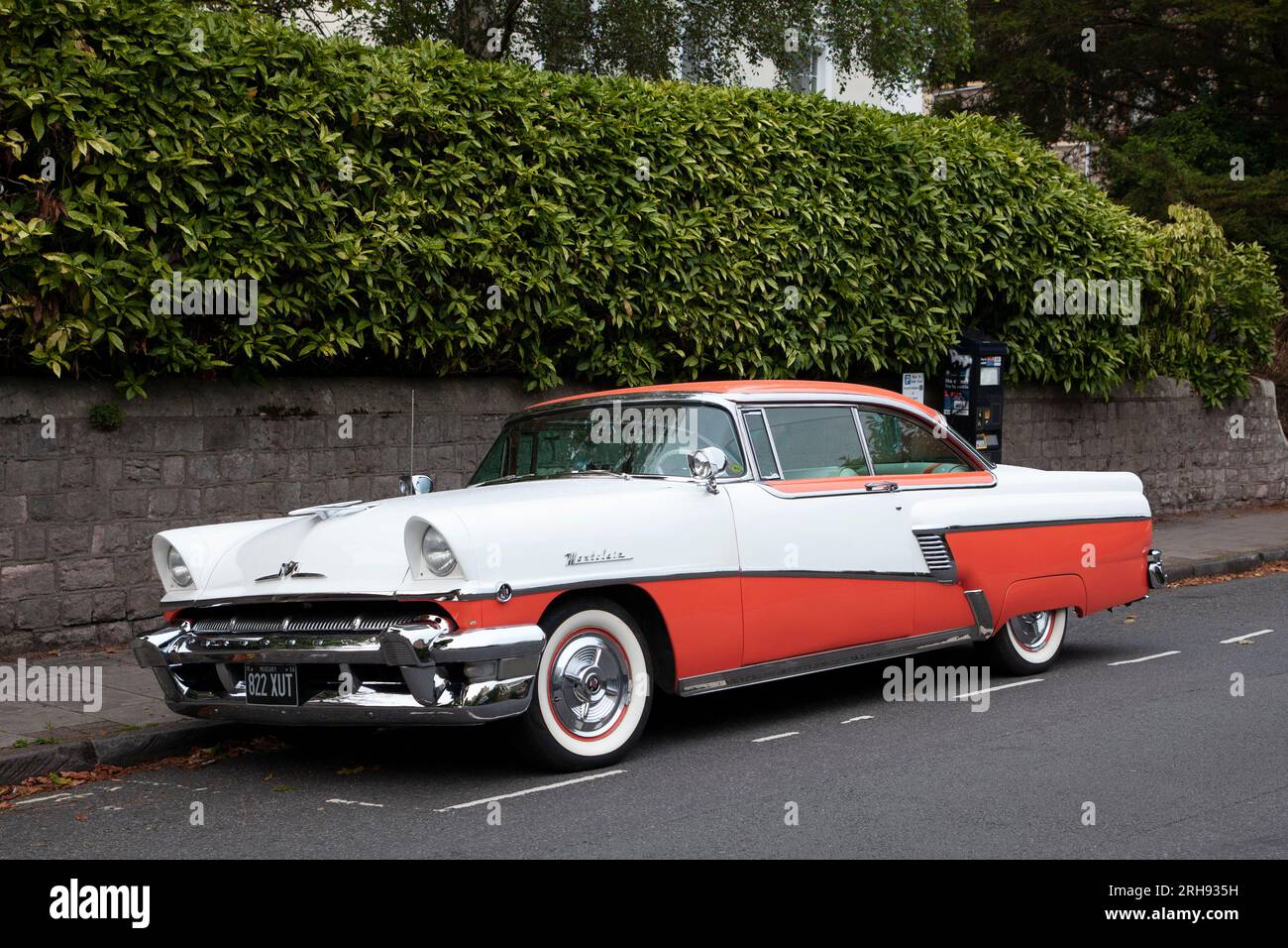 Mercury Montclair 2-door hardtop with Flo-tone paint combination Stock ...