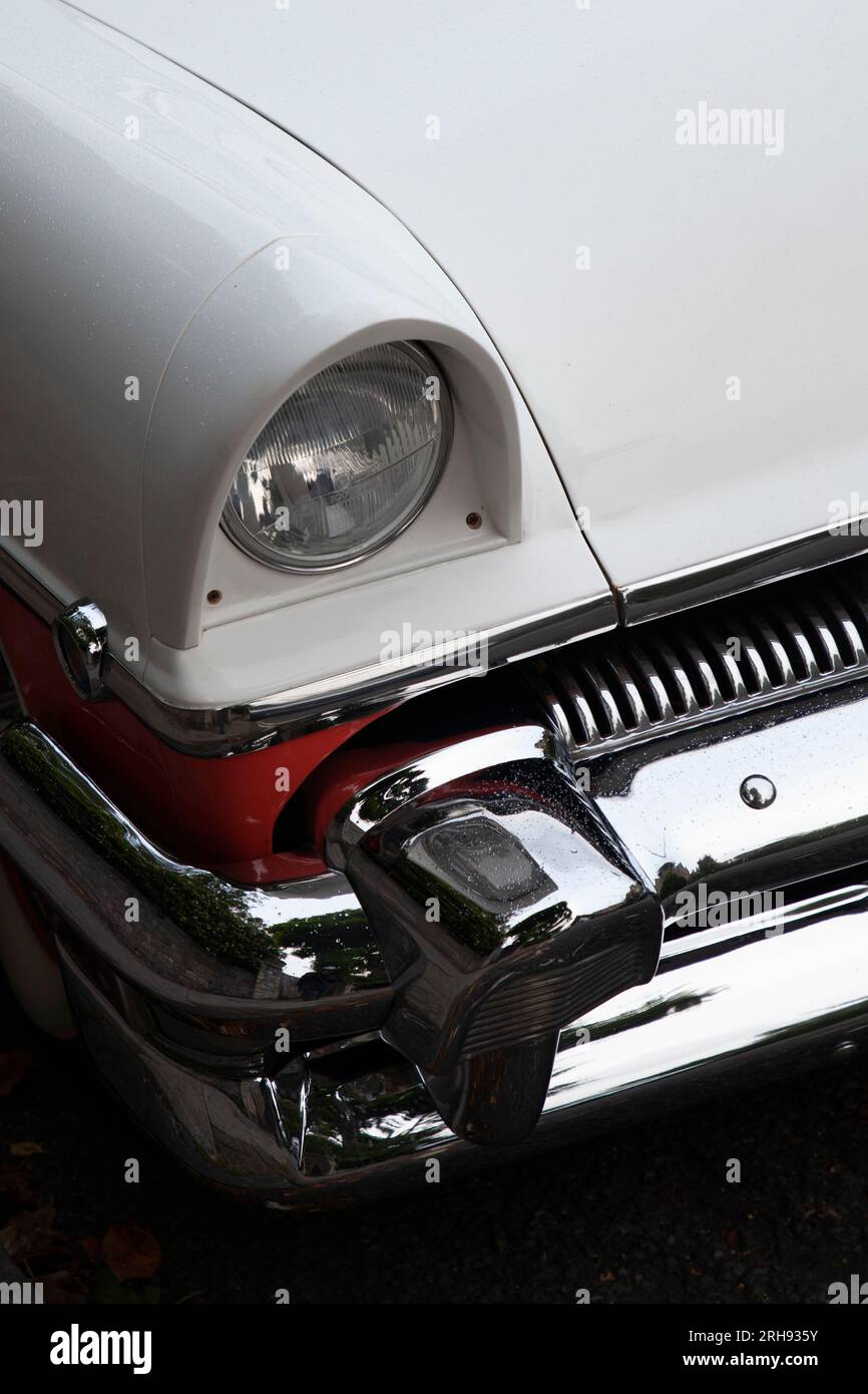 Mercury Montclair 2-door hardtop with Flo-tone paint combination Stock ...