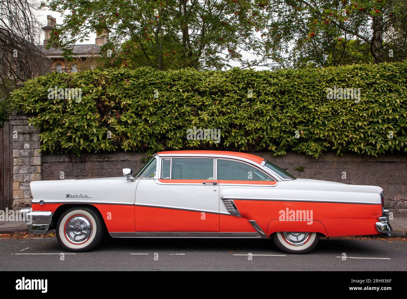 Mercury Montclair 2-door hardtop with Flo-tone paint combination Stock ...