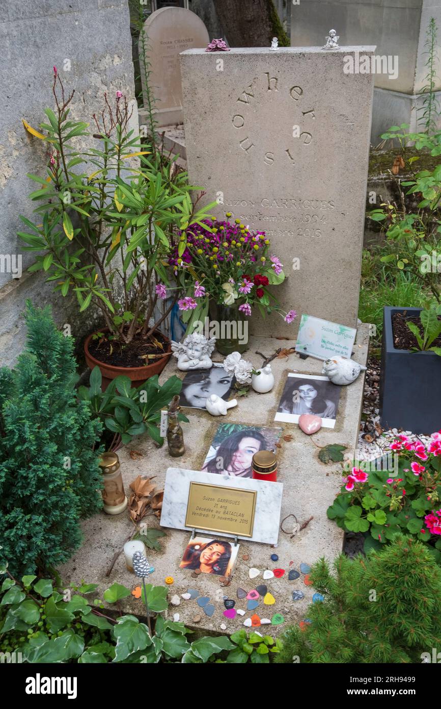 Grave of Suzan Garrigues on the Pere Lachaise cemetery in Paris. She ...