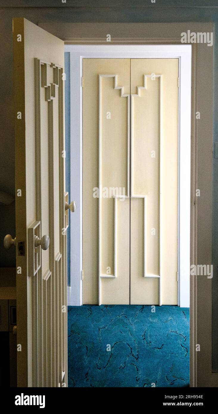 The Cosmic House, Holland Park, London. Post-modern home owned by ...