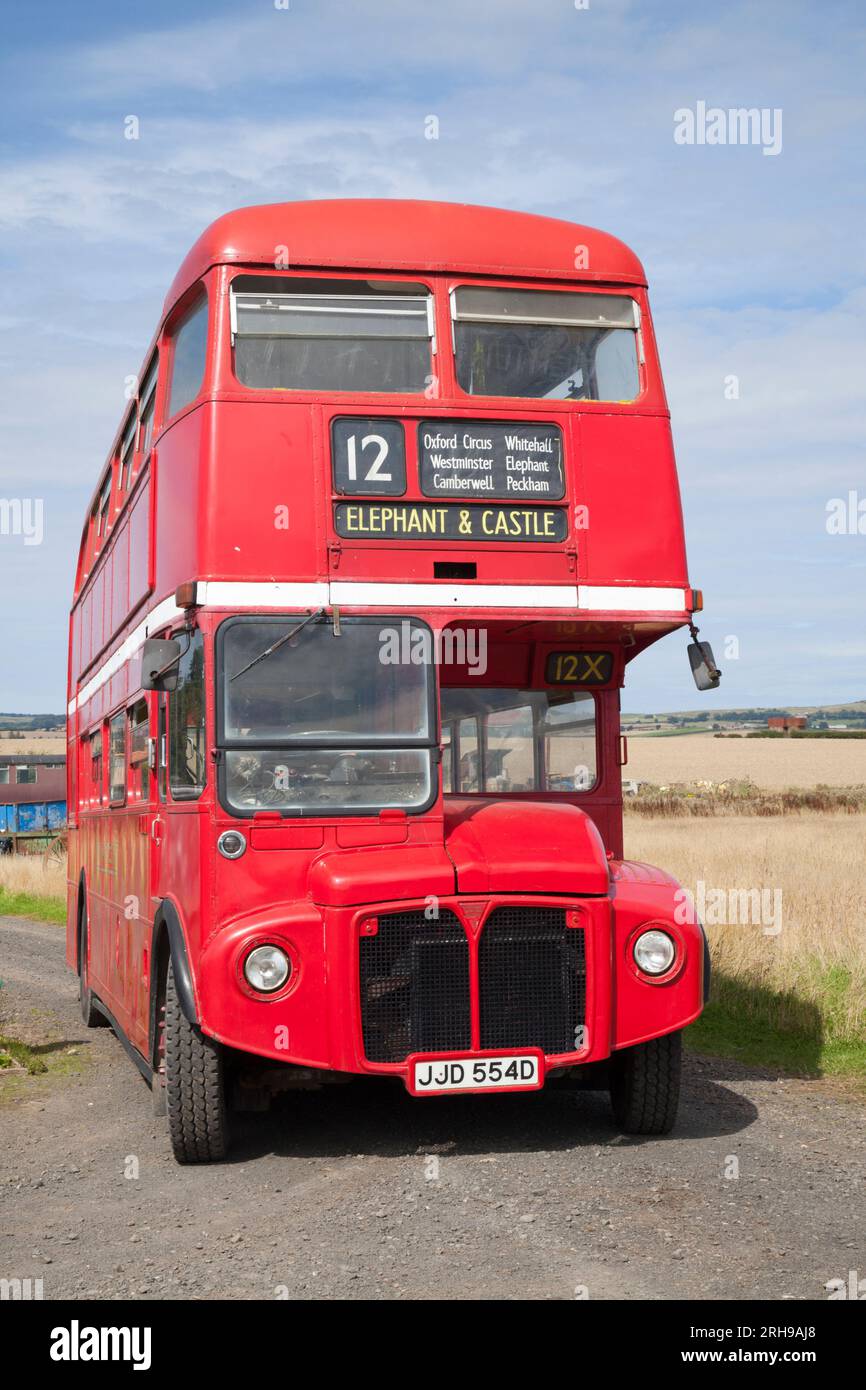 Vintage London Transport Routefinder Bus at Chain Bridge Honey Farm ...