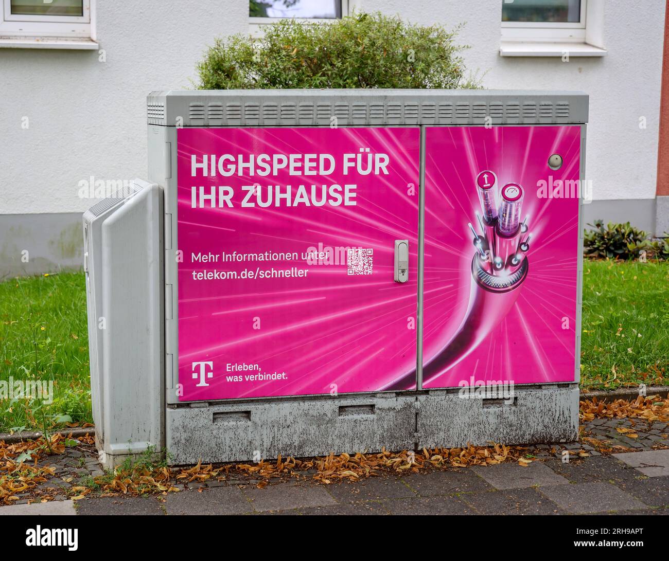 Expansion of distribution hi-res stock photography and images - Alamy