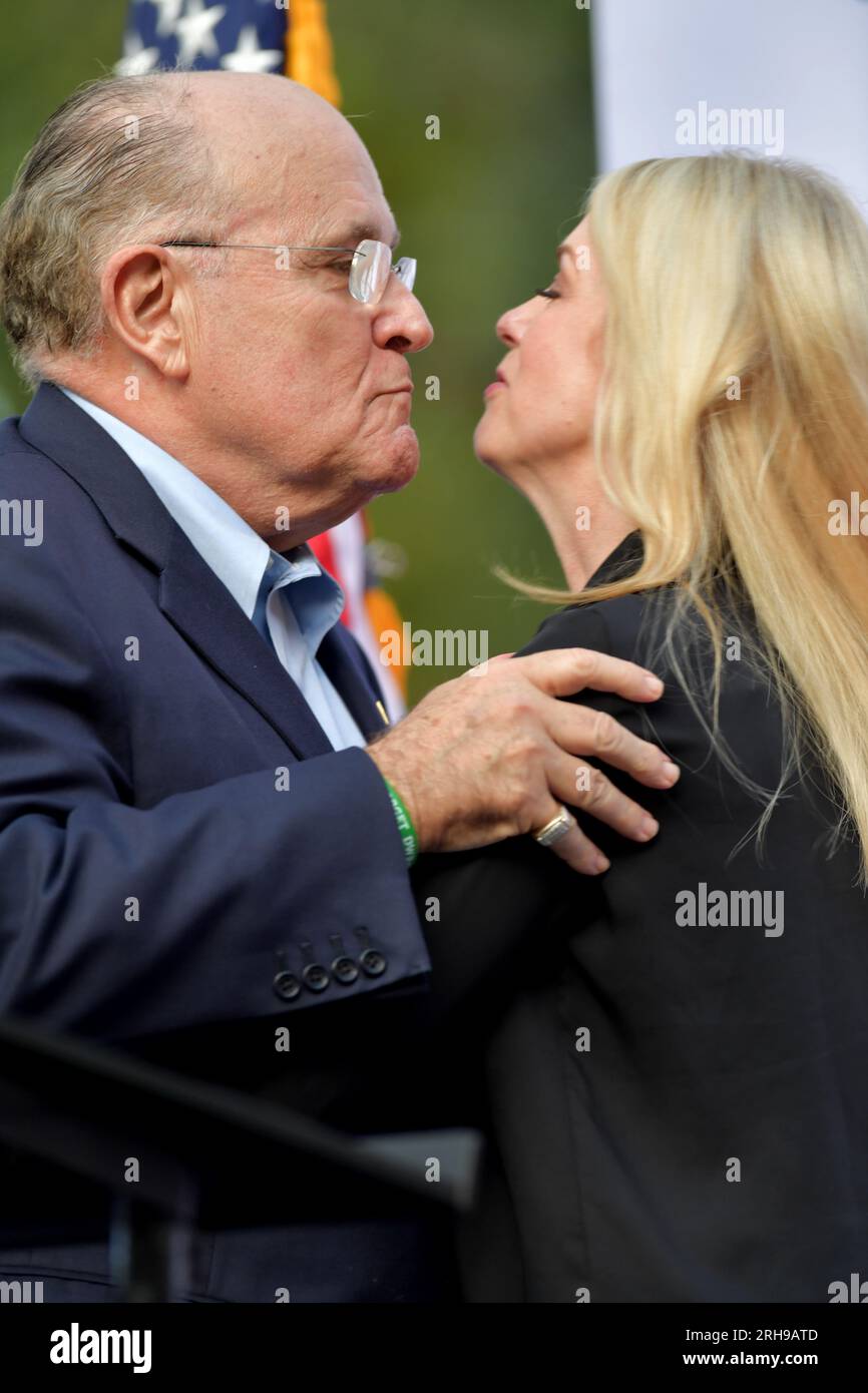 Case bondi hi-res stock photography and images - Alamy