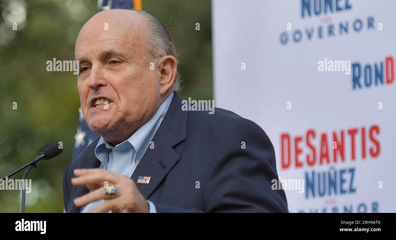 Case bondi hi-res stock photography and images - Alamy