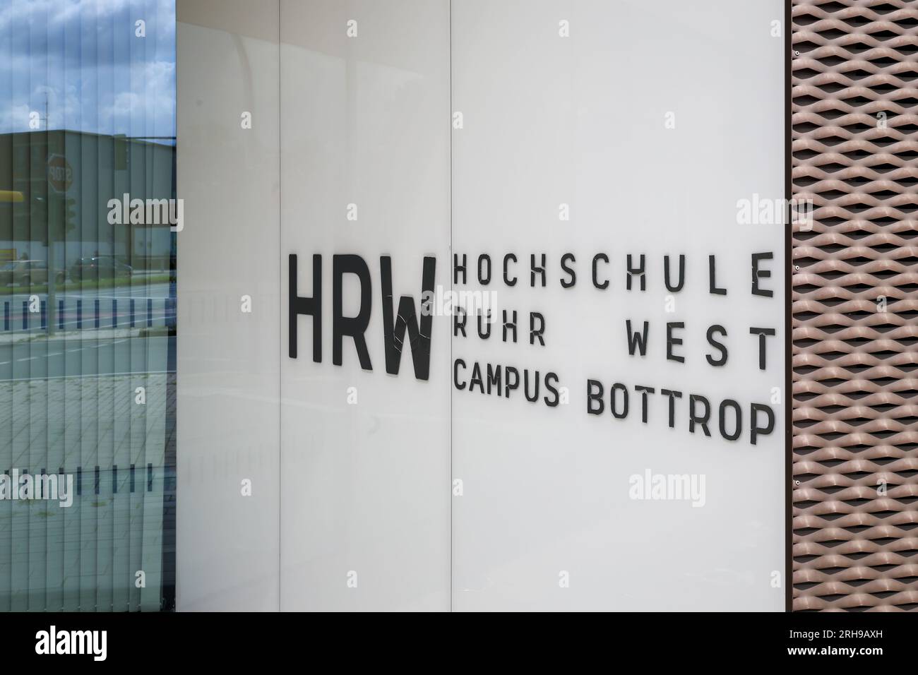 Hochschule Ruhr West Logo