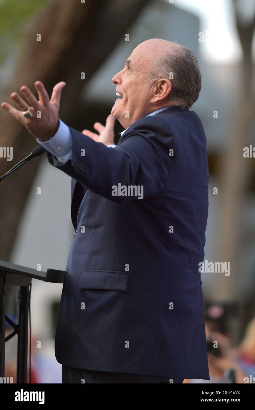 Case bondi hi-res stock photography and images - Alamy