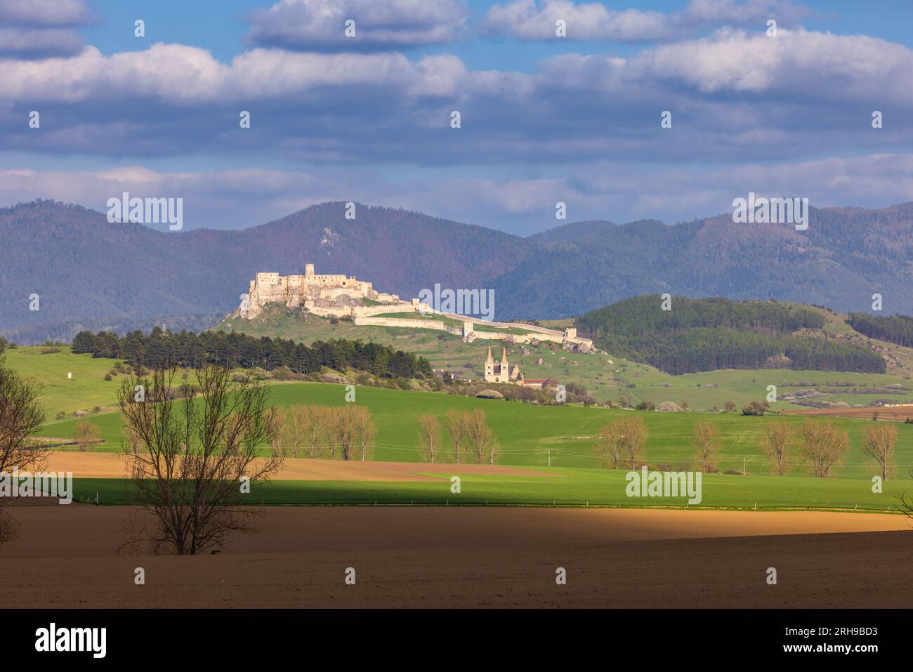 Spis castle unesco hi-res stock photography and images - Alamy